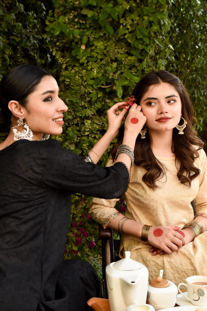 RIWAYAT – Rang Barsay