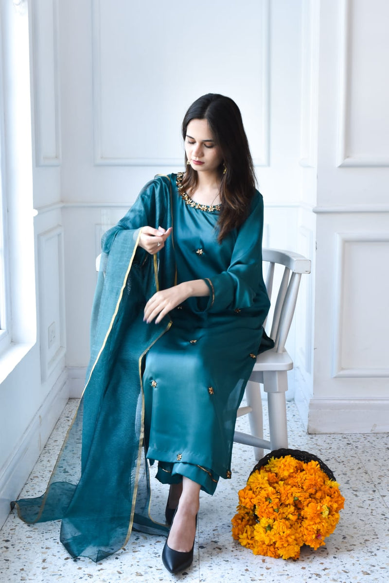 Taara – Rang Barsay