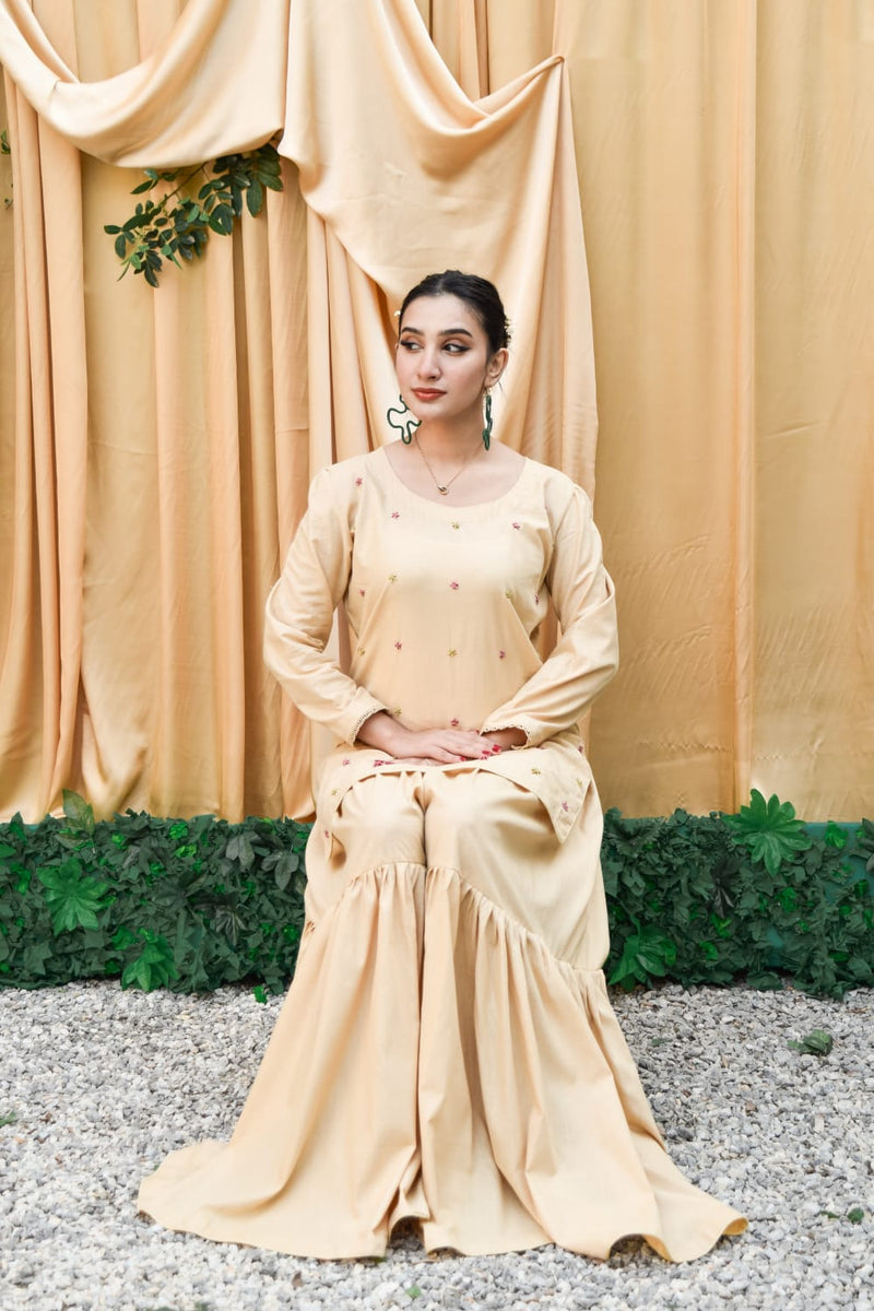 Jolene 2Pc, Embroidered Gharara Set – Rang Barsay