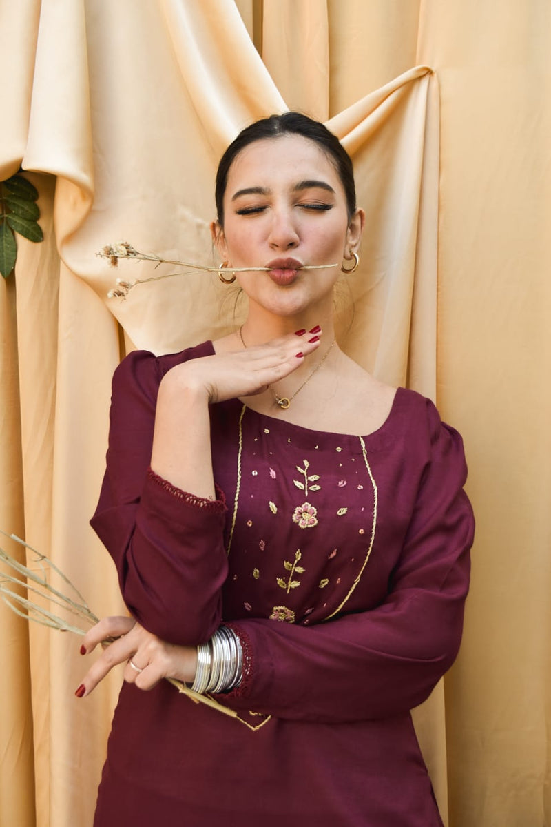 Nayab 2Pc, Embroidered Gharara Set – Rang Barsay