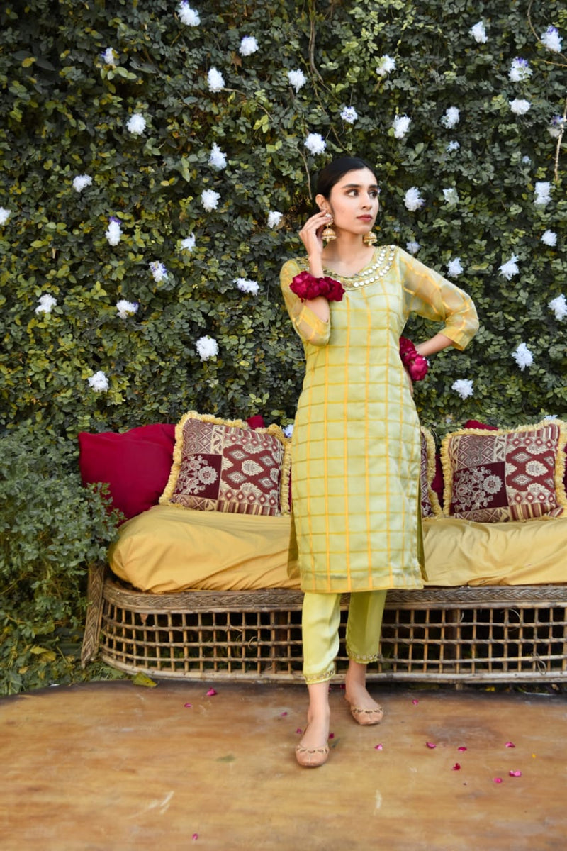 Gulnar 2Pc – Rang Barsay