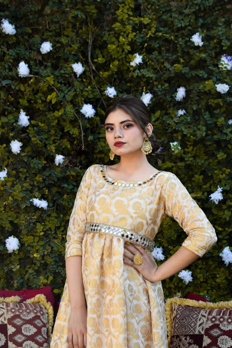 Shehrzaad 2Pc – Rang Barsay