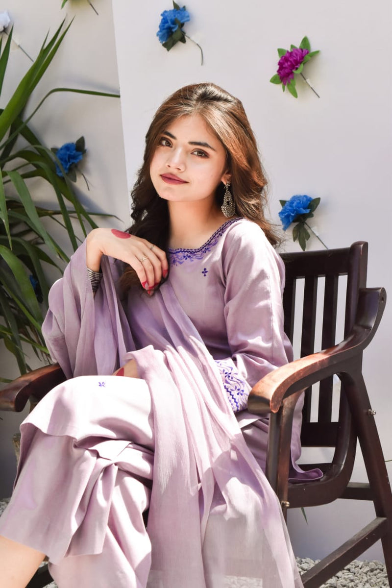 Lotus – Rang Barsay